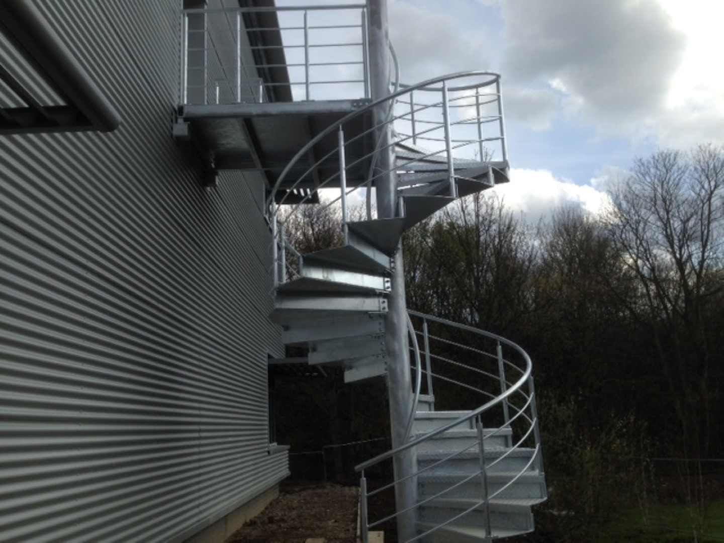 Steel Fabricators of Balconies, Staircases. Large External Spiral ...